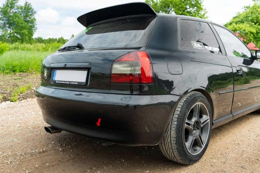 Black Audi A3 1999 in Panevezys, with an engine capacity of 1.78 L and mileage of 240 thousand km for 3400 €, photo 8 on AUTOMOTO.COM.LV