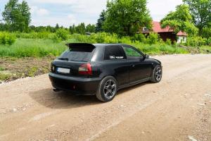 Black Audi A3 1999 in Panevezys, with an engine capacity of 1.78 L and mileage of 240 thousand km for 3400 €, photo 9 on AUTOMOTO.COM.LV