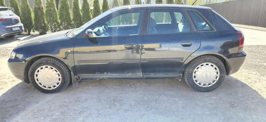 Melns Audi A3 1999 Viļņa, ar dzinēja tilpumu 1.90 L un nobraukumu 220 tūkst. km par 199 €, foto 3 vietnē AUTOMOTO.COM.LV