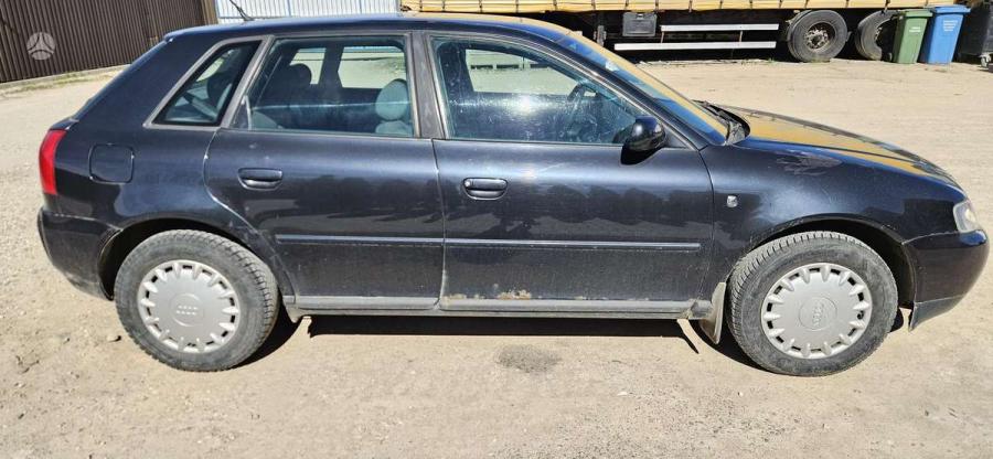 Melns Audi A3 1999 Viļņa, ar dzinēja tilpumu 1.90 L un nobraukumu 220 tūkst. km par 199 €, foto 7 vietnē AUTOMOTO.COM.LV