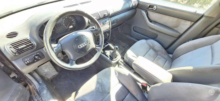 Melns Audi A3 1999 Viļņa, ar dzinēja tilpumu 1.90 L un nobraukumu 220 tūkst. km par 199 €, foto 11 vietnē AUTOMOTO.COM.LV