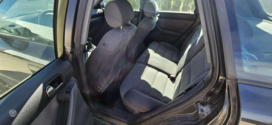 Melns Audi A3 1999 Viļņa, ar dzinēja tilpumu 1.90 L un nobraukumu 220 tūkst. km par 199 €, foto 12 vietnē AUTOMOTO.COM.LV