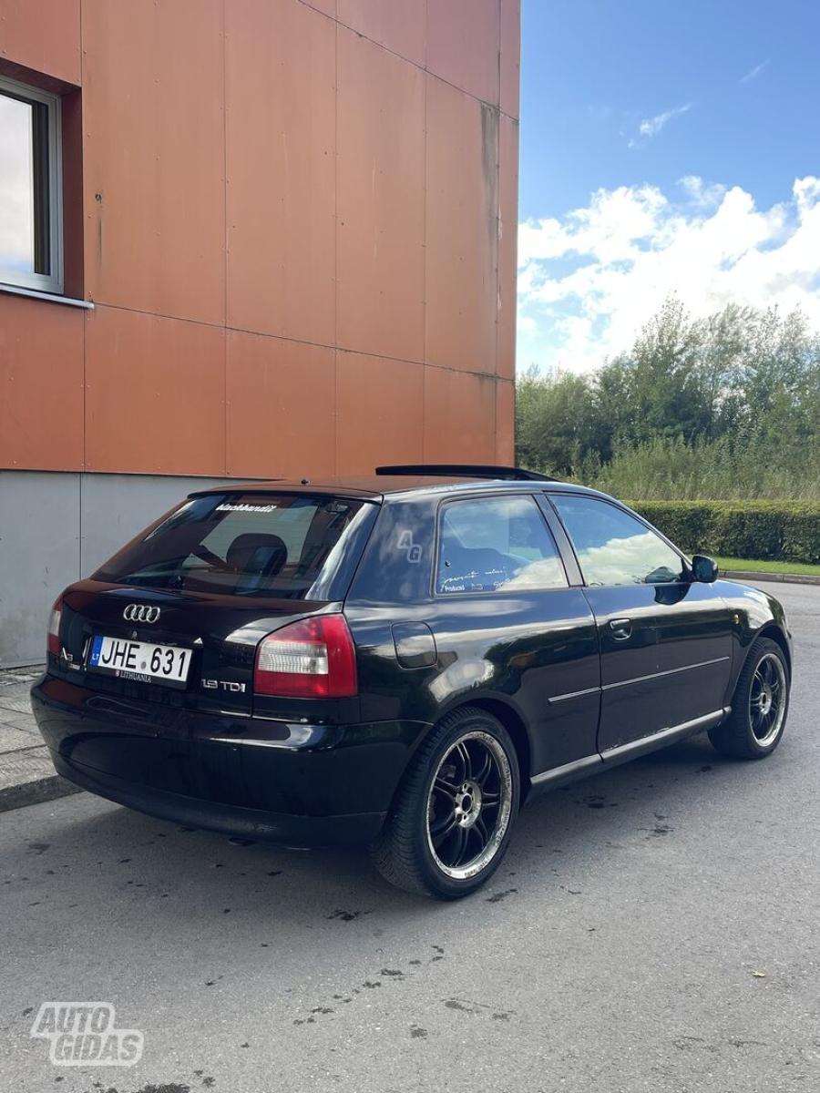 Melns Audi A3 1999 Klaipėda, ar dzinēja tilpumu 1.90 L un nobraukumu 341 tūkst. km par 1300 €, foto 6 vietnē AUTOMOTO.COM.LV