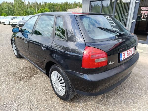 Melns Audi A3 2000 Valmiera, ar dzinēja tilpumu 1.60 L un nobraukumu 212 tūkst. km par 1250 €, foto 5 vietnē AUTOMOTO.COM.LV
