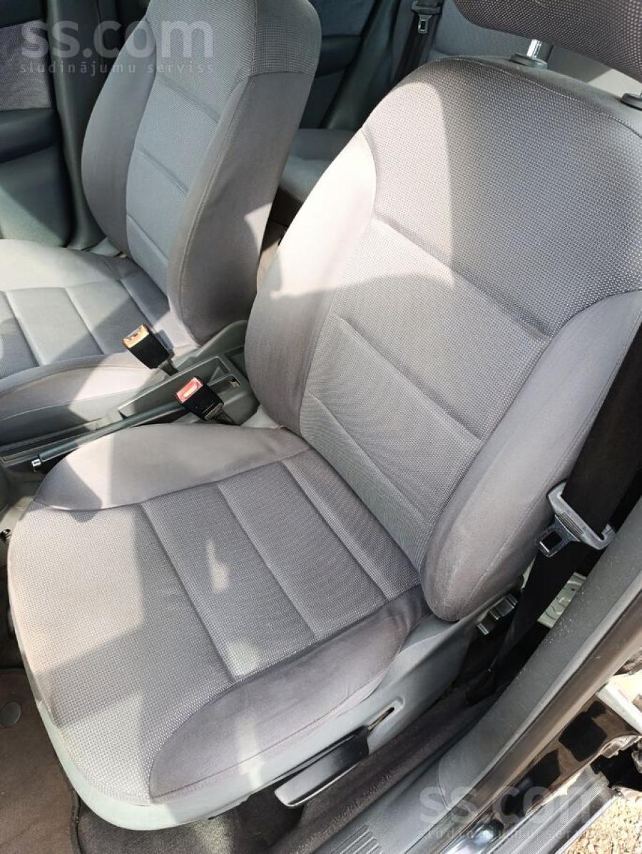 Melns Audi A3 2000 Valmiera, ar dzinēja tilpumu 1.60 L un nobraukumu 212 tūkst. km par 1250 €, foto 16 vietnē AUTOMOTO.COM.LV
