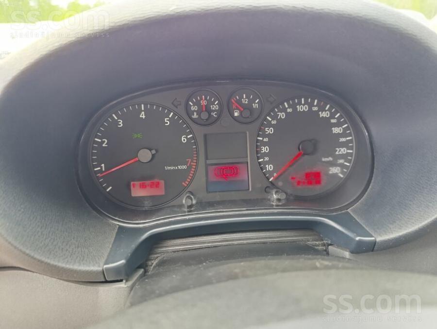 Melns Audi A3 2000 Valmiera, ar dzinēja tilpumu 1.60 L un nobraukumu 212 tūkst. km par 1250 €, foto 17 vietnē AUTOMOTO.COM.LV