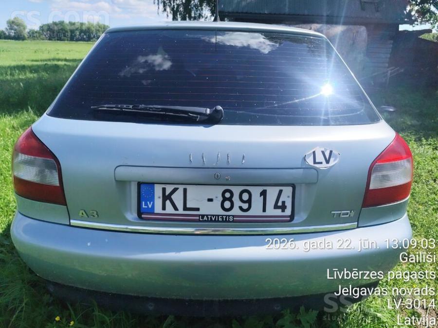 Melns Audi A3 2000 Jelgava, ar dzinēja tilpumu 1.90 L un nobraukumu 300 tūkst. km par 300 €, foto 1 vietnē AUTOMOTO.COM.LV