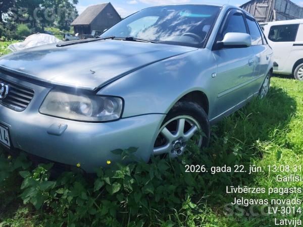 Melns Audi A3 2000 Jelgava, ar dzinēja tilpumu 1.90 L un nobraukumu 300 tūkst. km par 300 €, foto 3 vietnē AUTOMOTO.COM.LV