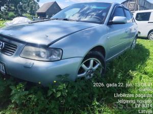Melns Audi A3 2000 Jelgava, ar dzinēja tilpumu 1.90 L un nobraukumu 300 tūkst. km par 300 €, foto 4 vietnē AUTOMOTO.COM.LV
