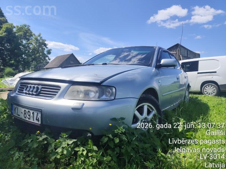 Melns Audi A3 2000 Jelgava, ar dzinēja tilpumu 1.90 L un nobraukumu 300 tūkst. km par 300 €, foto 10 vietnē AUTOMOTO.COM.LV