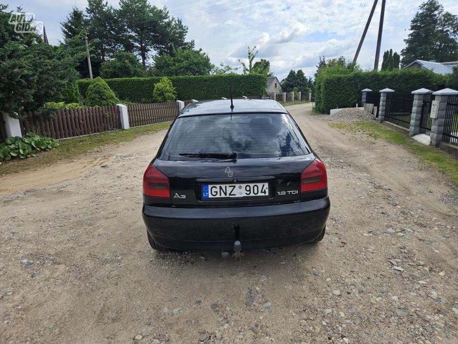 Black Audi A3 2000 in Prienai, with an engine capacity of 1.90 L and mileage of 390 thousand km for 850 €, photo 10 on AUTOMOTO.COM.LV
