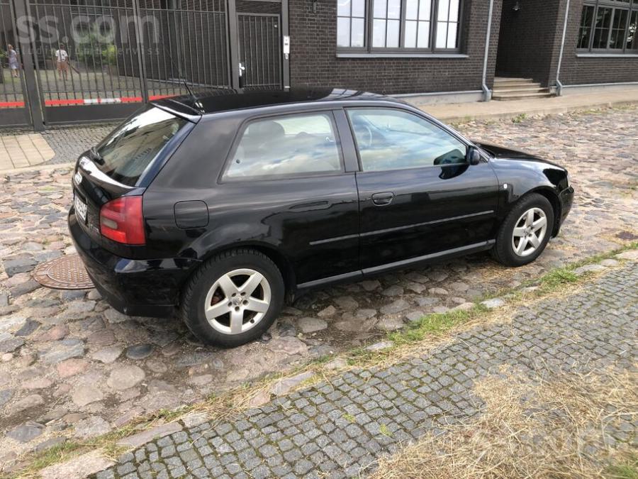 Black Audi A3 2000 in Riga, with an engine capacity of 1.90 L and mileage of 373 thousand km for 1590 €, photo 4 on AUTOMOTO.COM.LV