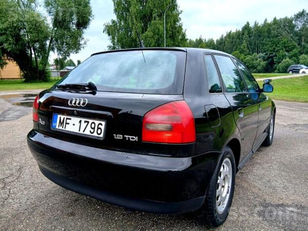Melns Audi A3 2000 Jelgava, ar dzinēja tilpumu 1.90 L un nobraukumu 306 tūkst. km par 2100 €, foto 8 vietnē AUTOMOTO.COM.LV