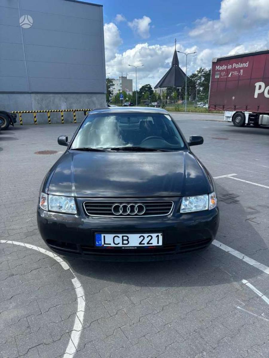 Black Audi A3 2000 in Vilnius, with an engine capacity of 1.60 L and mileage of 360 thousand km for 850 €, photo 1 on AUTOMOTO.COM.LV