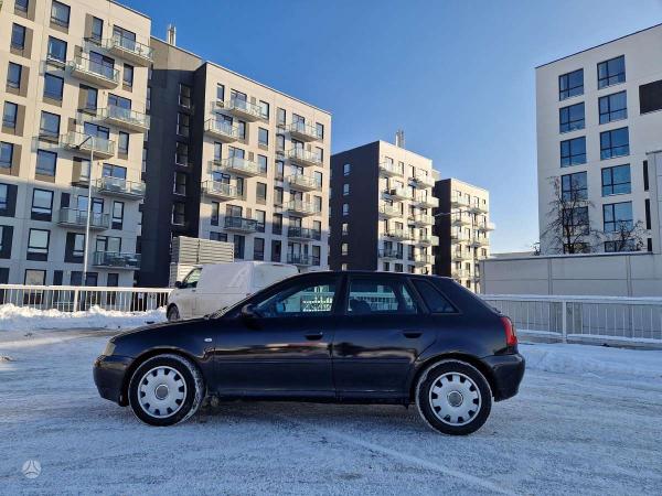 Black Audi A3 2001 in Vilnius, with an engine capacity of 1.90 L and mileage of 439 thousand km for 1550 €, photo 8 on AUTOMOTO.COM.LV