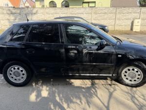 Black Audi A3 2001 in Kaunas, with an engine capacity of 1.80 L and mileage of 255 thousand km for 1950 €, photo 4 on AUTOMOTO.COM.LV