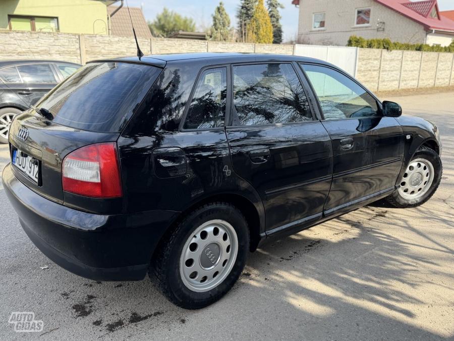 Black Audi A3 2001 in Kaunas, with an engine capacity of 1.80 L and mileage of 255 thousand km for 1950 €, photo 5 on AUTOMOTO.COM.LV