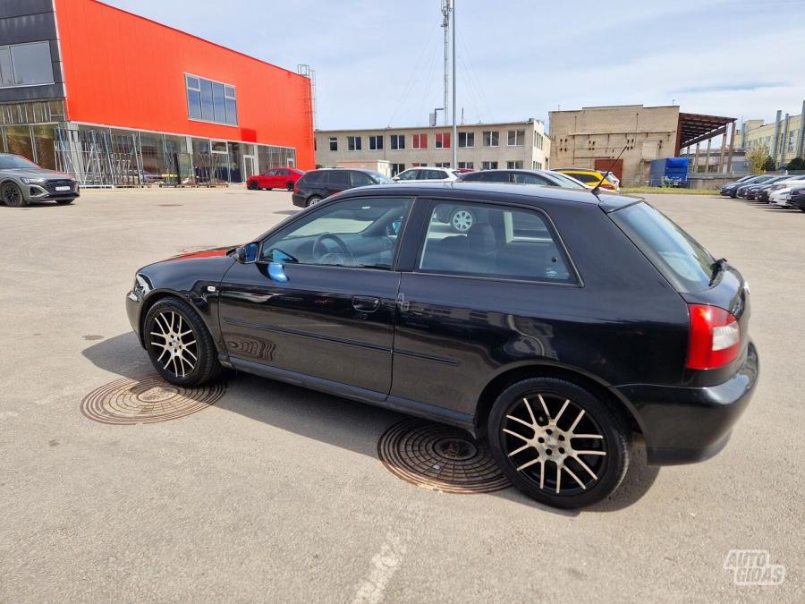 Черный Ауди А3 2001 в Шяуляй, объемом двигателя 1.90 л и пробегом 430 тыс. км за 1300 €, фото 14 на AUTOMOTO.COM.LV