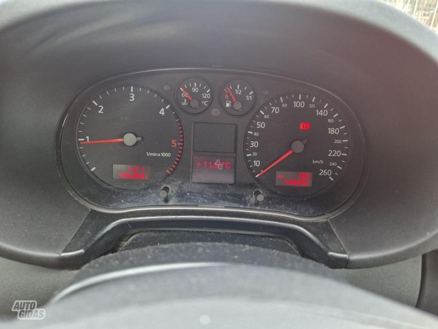 Черный Ауди А3 2001 в Шяуляй, объемом двигателя 1.90 л и пробегом 430 тыс. км за 1300 €, фото 19 на AUTOMOTO.COM.LV