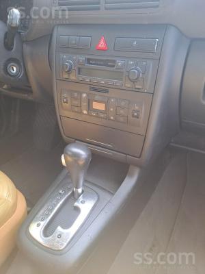 Black Audi A3 2001 in Riga, with an engine capacity of 1.90 L and mileage of 282 thousand km for 1000 €, photo 9 on AUTOMOTO.COM.LV
