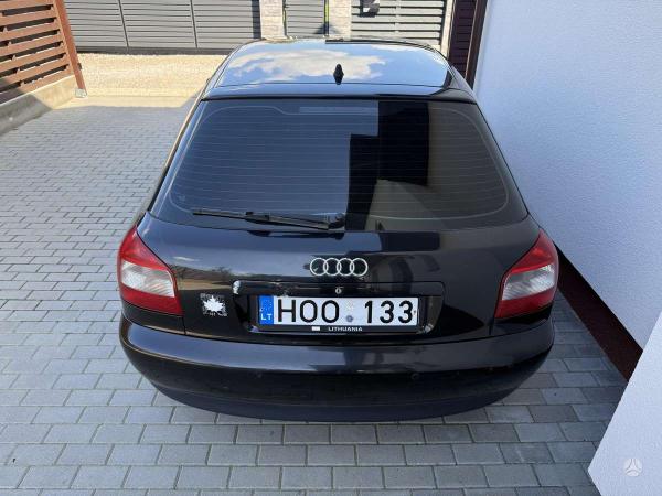 Black Audi A3 2001 in Klaipeda, with an engine capacity of 1.78 L and mileage of 378 thousand km for 899 €, photo 5 on AUTOMOTO.COM.LV