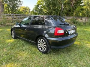 Black Audi A3 2001 in Vilnius, with an engine capacity of 1.78 L and mileage of 375 thousand km for 1400 €, photo 4 on AUTOMOTO.COM.LV