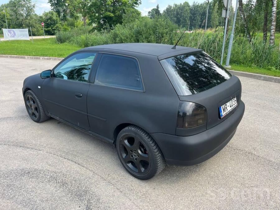 Melns Audi A3 2001 Rēzekne, ar dzinēja tilpumu 1.90 L un nobraukumu 330 tūkst. km par 1450 €, foto 5 vietnē AUTOMOTO.COM.LV
