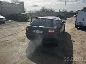 Black Audi A3 2001 in Riga, with an engine capacity of 1.60 L and mileage of 0 thousand km for 350 €, photo 4 on AUTOMOTO.COM.LV