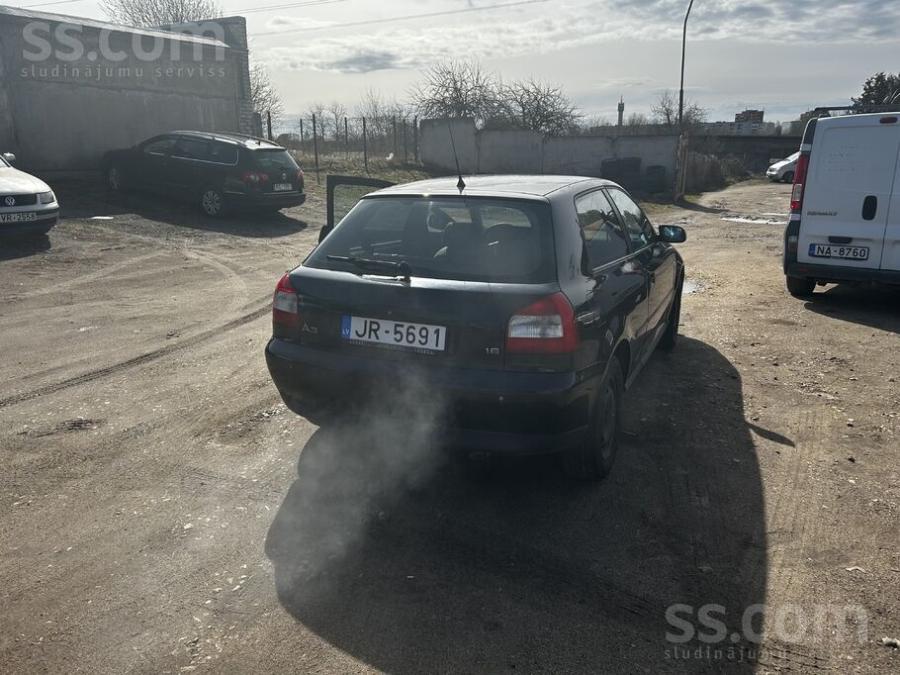 Black Audi A3 2001 in Riga, with an engine capacity of 1.60 L and mileage of 0 thousand km for 350 €, photo 4 on AUTOMOTO.COM.LV