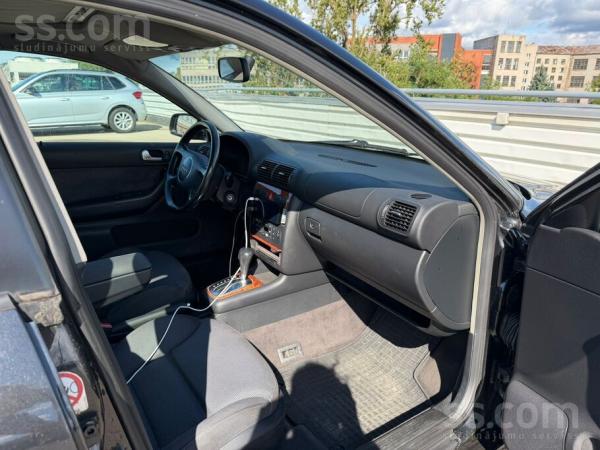 Черный Ауди А3 2001 в Рига, объемом двигателя 1.60 л и пробегом 330 тыс. км за 950 €, фото 6 на AUTOMOTO.COM.LV