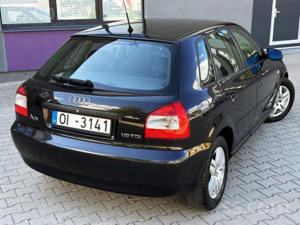 Melns Audi A3 2001 Rīga, ar dzinēja tilpumu 1.90 L un nobraukumu 332 tūkst. km par 2700 €, foto 10 vietnē AUTOMOTO.COM.LV