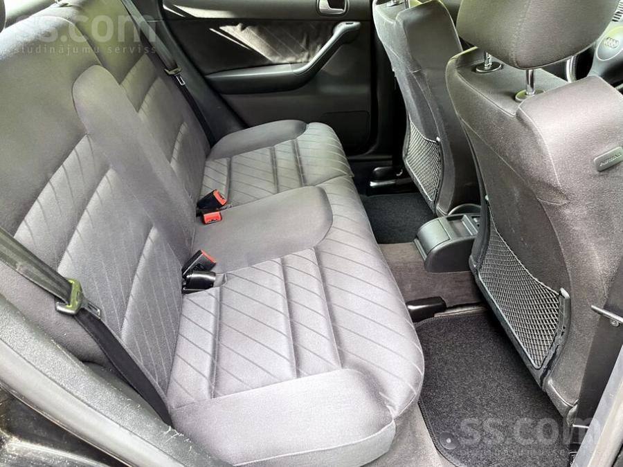 Black Audi A3 2001 in Riga, with an engine capacity of 1.90 L and mileage of 332 thousand km for 2700 €, photo 14 on AUTOMOTO.COM.LV