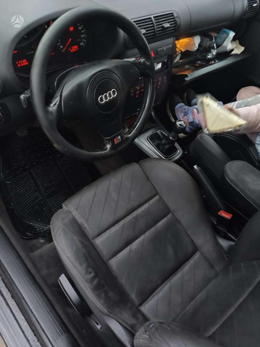 Melns Audi A3 2002 Kauņa, ar dzinēja tilpumu 1.90 L un nobraukumu 320 tūkst. km par 1300 €, foto 13 vietnē AUTOMOTO.COM.LV