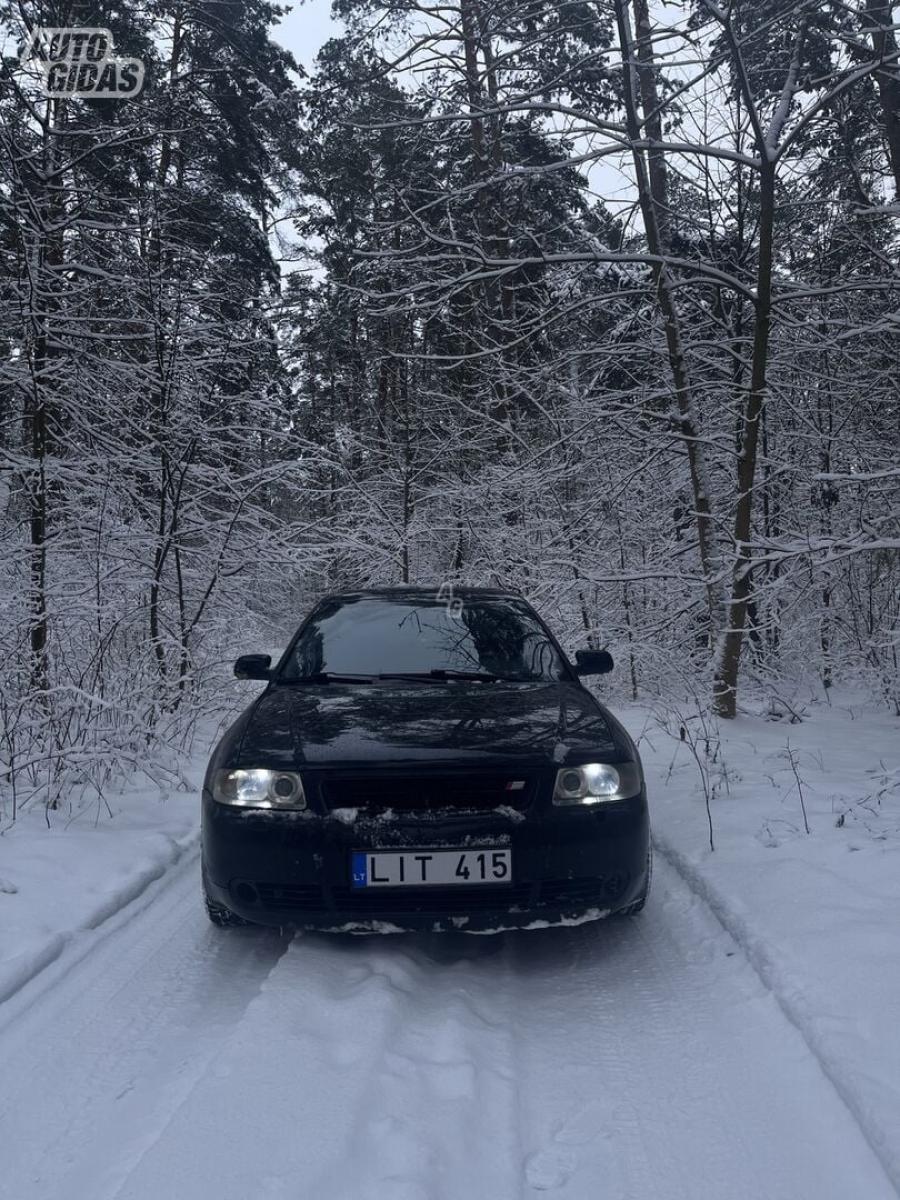 Black Audi A3 2002 in Ukmerge, with an engine capacity of 1.90 L and mileage of 424 thousand km for 1499 €, photo 1 on AUTOMOTO.COM.LV