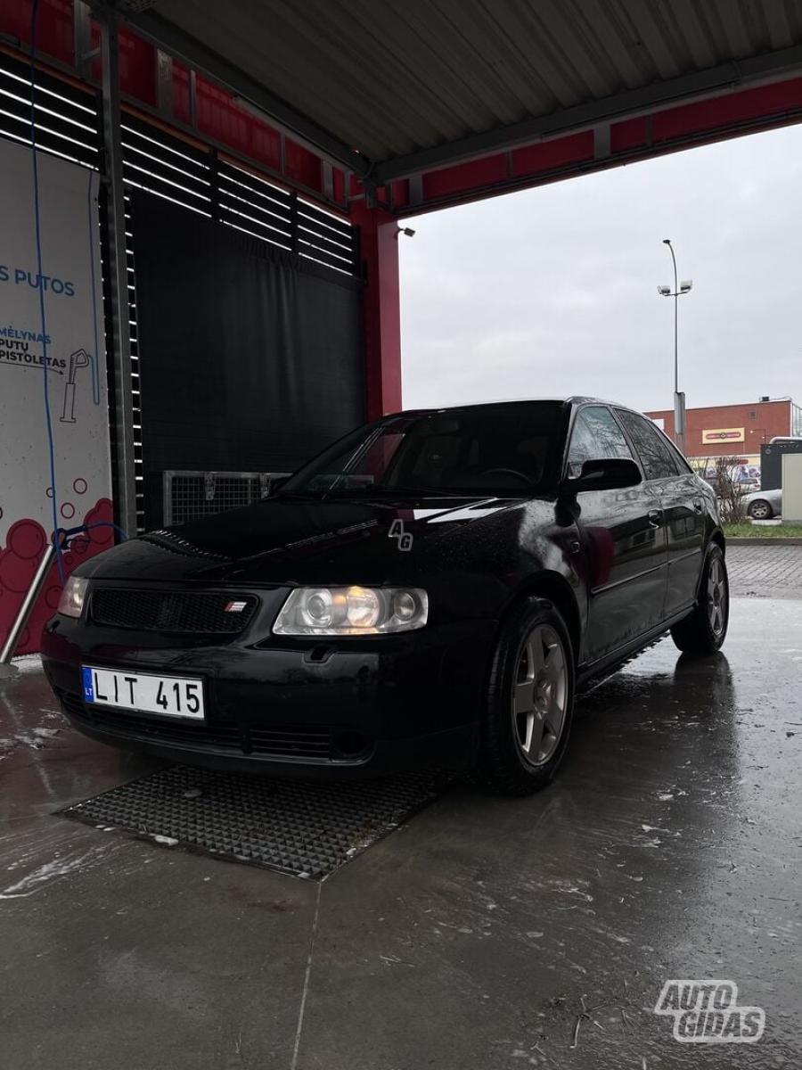 Black Audi A3 2002 in Ukmerge, with an engine capacity of 1.90 L and mileage of 424 thousand km for 1499 €, photo 4 on AUTOMOTO.COM.LV