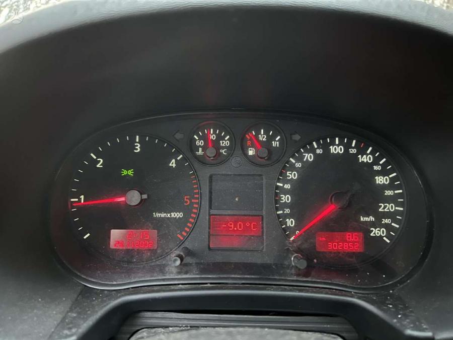 Black Audi A3 2002 in Vilnius, with an engine capacity of 1.90 L and mileage of 300 thousand km for 750 €, photo 8 on AUTOMOTO.COM.LV