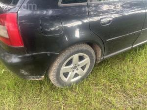 Melns Audi A3 2002 Jelgava, ar dzinēja tilpumu 1.90 L un nobraukumu 385 tūkst. km par 700 €, foto 5 vietnē AUTOMOTO.COM.LV