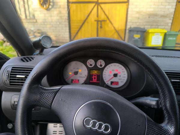 Melns Audi A3 2002 Utena, ar dzinēja tilpumu 1.78 L un nobraukumu 392 tūkst. km par 600 €, foto 2 vietnē AUTOMOTO.COM.LV