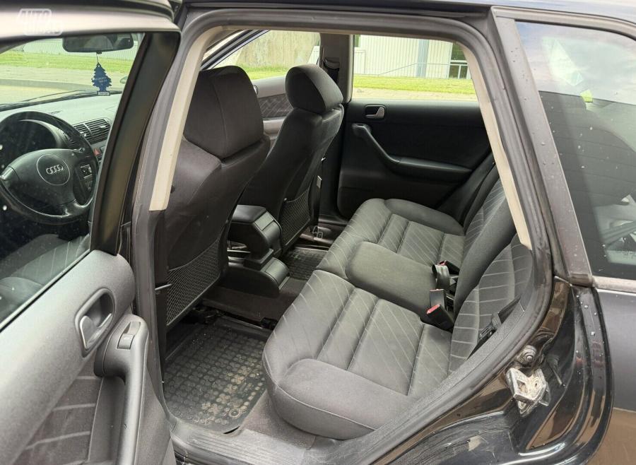 Black Audi A3 2002 in Vilnius, with an engine capacity of 1.80 L and mileage of 287 thousand km for 1490 €, photo 15 on AUTOMOTO.COM.LV