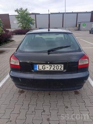 Black Audi A3 2002 in Riga, with an engine capacity of 1.90 L and mileage of 290 thousand km for 1300 €, photo 5 on AUTOMOTO.COM.LV