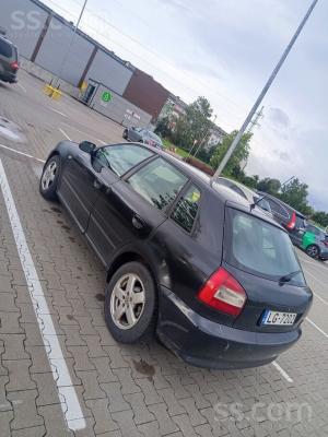 Черный Ауди А3 2002 в Рига, объемом двигателя 1.90 л и пробегом 290 тыс. км за 1300 €, фото  на AUTOMOTO.COM.LV