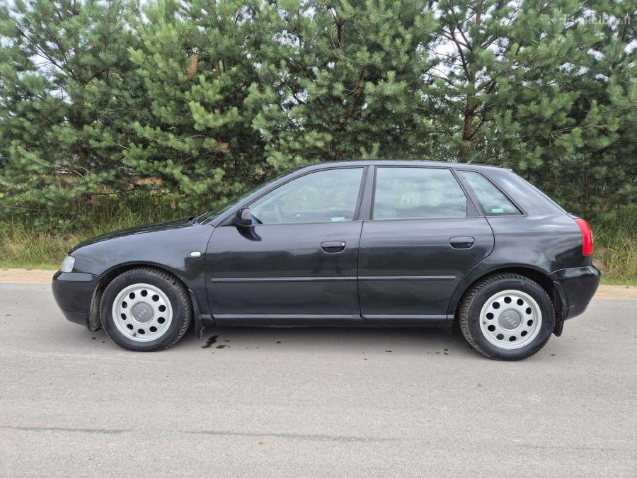 Black Audi A3 2002 in Vilnius, with an engine capacity of 1.60 L and mileage of 205 thousand km for 1350 €, photo 3 on AUTOMOTO.COM.LV