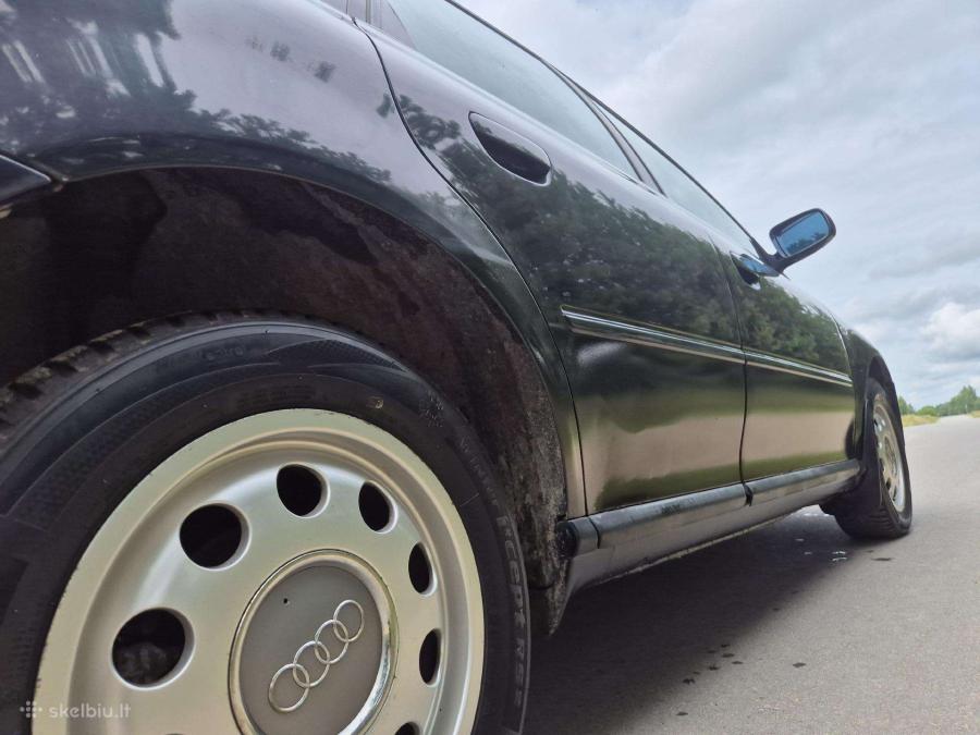Black Audi A3 2002 in Vilnius, with an engine capacity of 1.60 L and mileage of 205 thousand km for 1350 €, photo 13 on AUTOMOTO.COM.LV