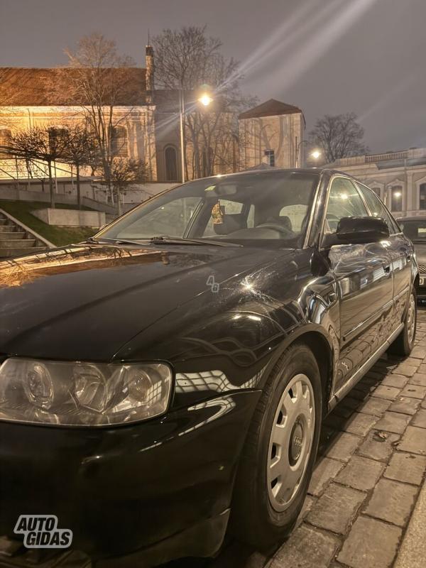 Melns Audi A3 2003 Viļņa, ar dzinēja tilpumu 1.90 L un nobraukumu 304 tūkst. km par 1250 €, foto 3 vietnē AUTOMOTO.COM.LV