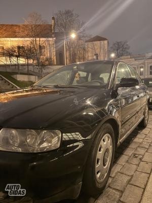 Melns Audi A3 2003 Viļņa, ar dzinēja tilpumu 1.90 L un nobraukumu 304 tūkst. km par 1250 €, foto 4 vietnē AUTOMOTO.COM.LV