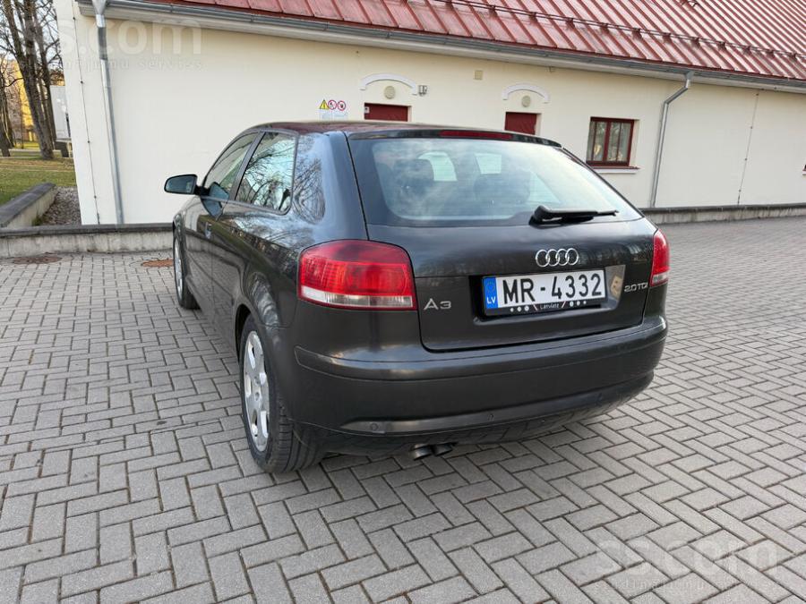 Melns Audi A3 2003 Jelgava, ar dzinēja tilpumu 2.00 L un nobraukumu 279 tūkst. km par 1650 €, foto 4 vietnē AUTOMOTO.COM.LV