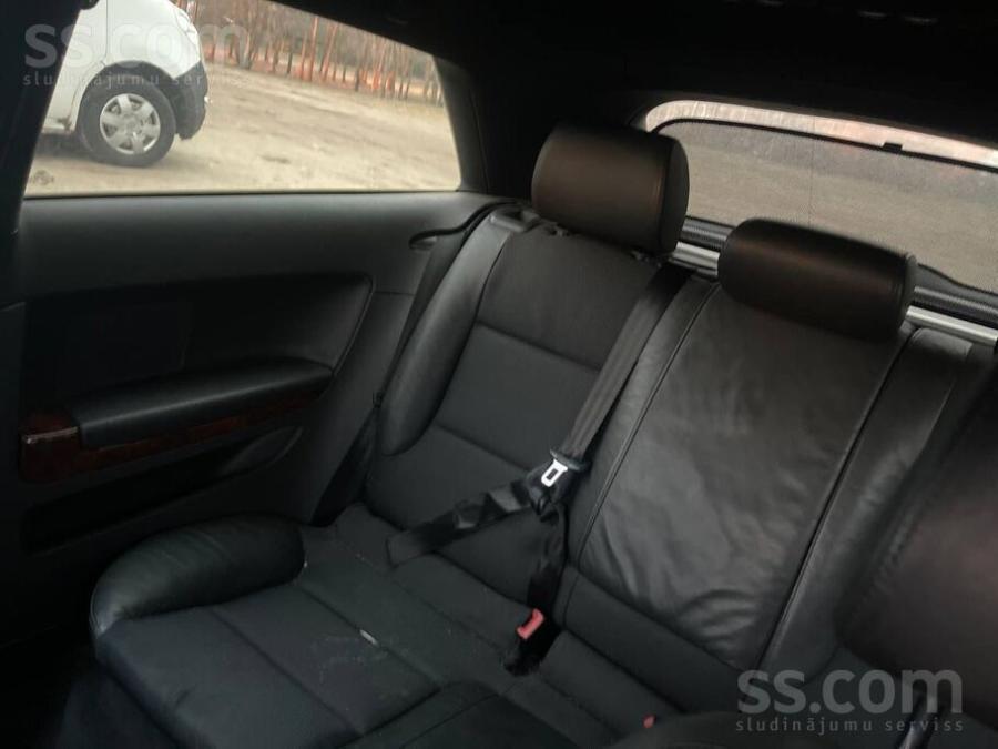 Black Audi A3 2003 in Riga, with an engine capacity of 2.00 L and mileage of 400 thousand km for 1600 €, photo 4 on AUTOMOTO.COM.LV