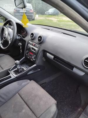 Black Audi A3 2003 in Utena, with an engine capacity of 2.00 L and mileage of 350 thousand km for 600 €, photo 9 on AUTOMOTO.COM.LV