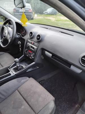 Black Audi A3 2003 in Utena, with an engine capacity of 2.00 L and mileage of 350 thousand km for 430 €, photo 9 on AUTOMOTO.COM.LV