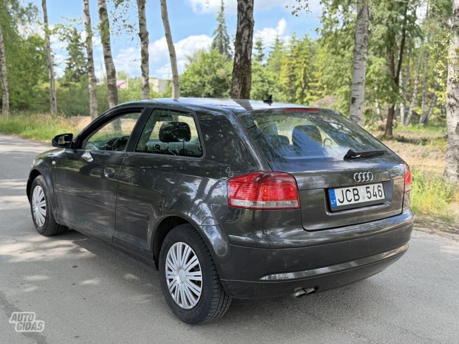 Black Audi A3 2003 in Panevezys, with an engine capacity of 2.00 L and mileage of 350 thousand km for 950 €, photo 6 on AUTOMOTO.COM.LV